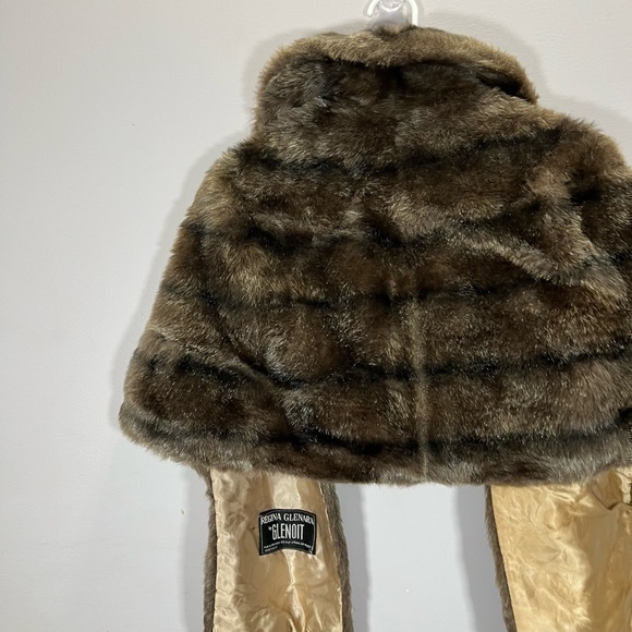 Regina Glenara by Glenoit | Jackets & Coats | Vintage Regina Glenara By ...